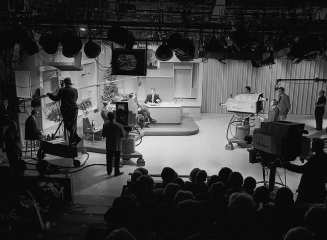 Tonight Show Set Carson