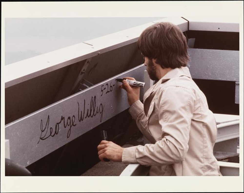 Photos: A Look Back At How The City Saw The Twin Towers - Gothamist