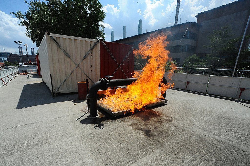 Photos, Video: FDNY's New Simulator Helps Them Train For Ship Fires ...