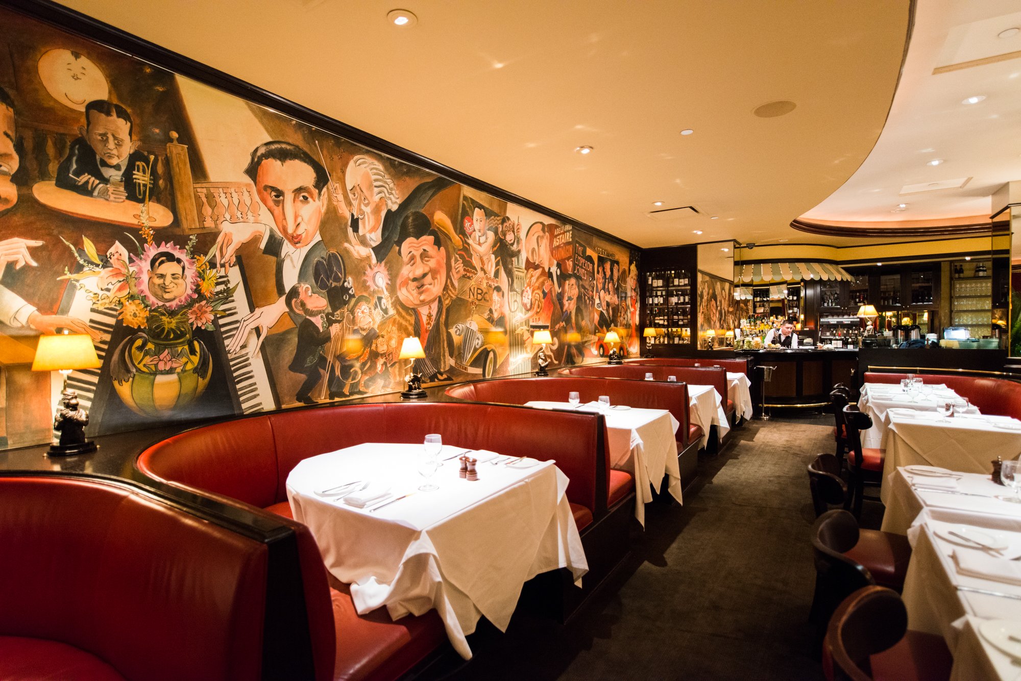Photos: Inside The Historic Monkey Bar, A Classic Clubhouse In Midtown ...