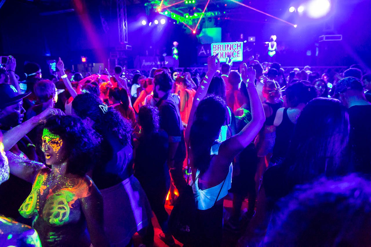 NSFW Photos: Inside NYC's First Body Painting Art & Music Festival ...