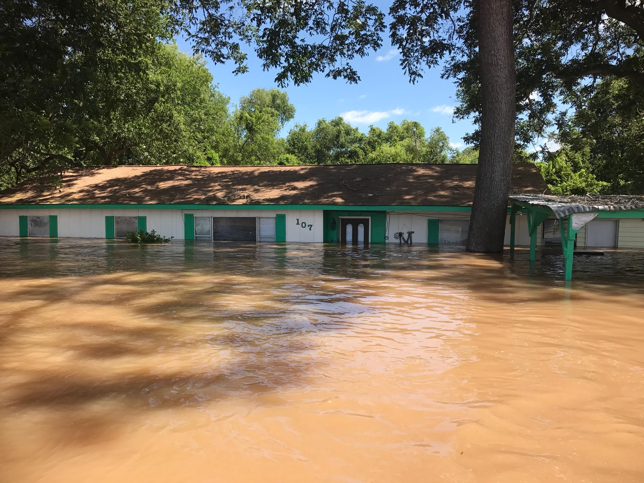Photos, Videos: FDNY, NYPD, NY National Guard Assist In Hurricane ...
