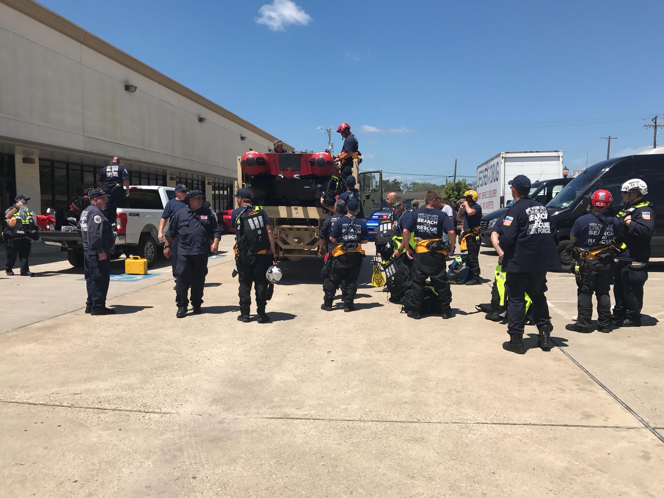 Photos, Videos: FDNY, NYPD, NY National Guard Assist In Hurricane ...