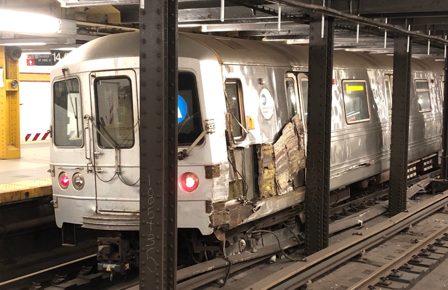 [UPDATES] A Train Derails At 14th Street, Northbound Subway Service ...