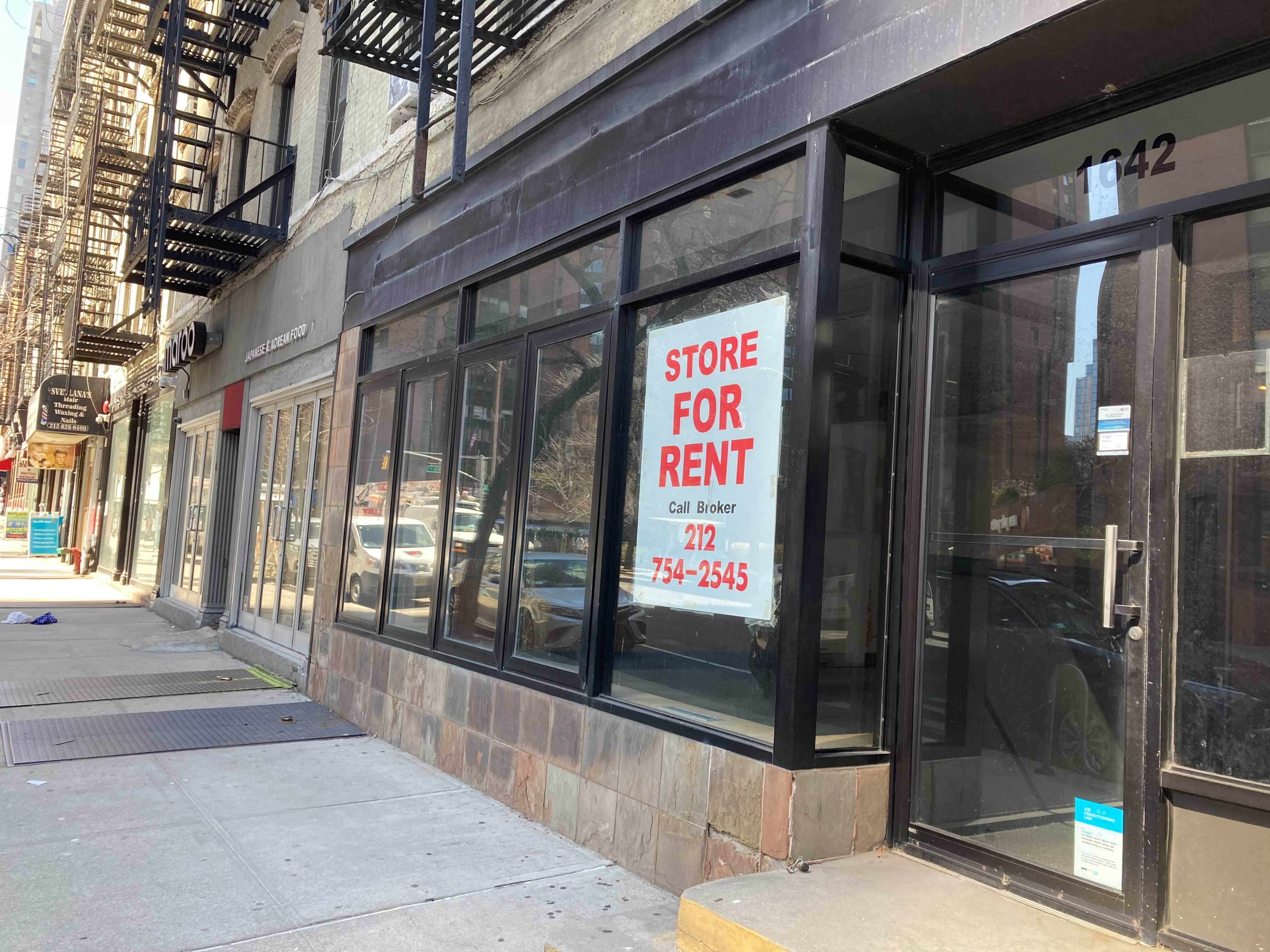 Vacant Storefronts Proliferate in NYC, And It’s No Easier To Identify ...