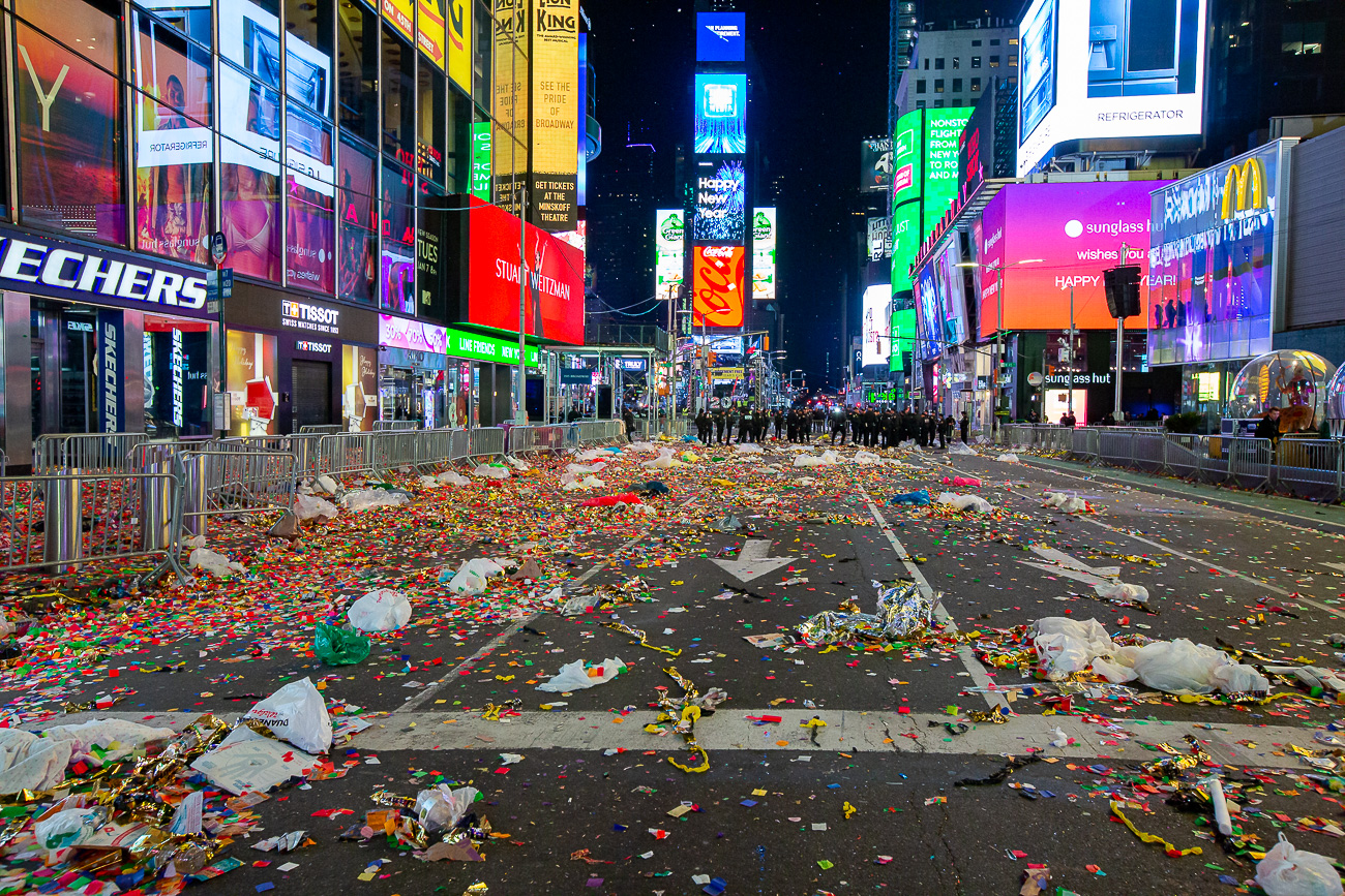 Photos: Inside NYC Sanitation Department's Massive Operation To Clean ...