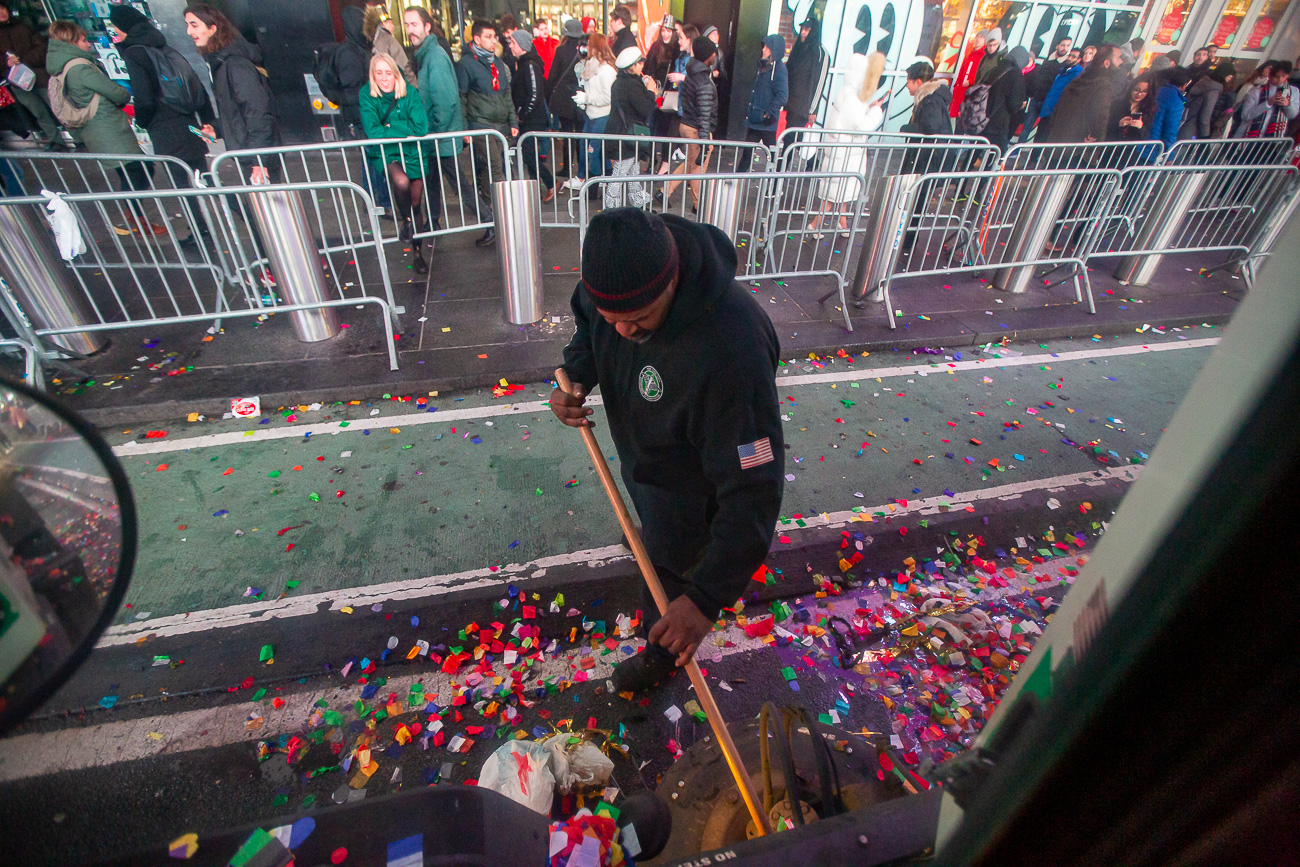 Photos: Inside NYC Sanitation Department's Massive Operation To Clean ...