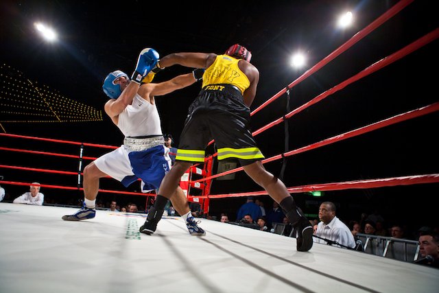 Photos: NYPD vs. FDNY In 30th Battle Of The Badges Boxing Match - Gothamist